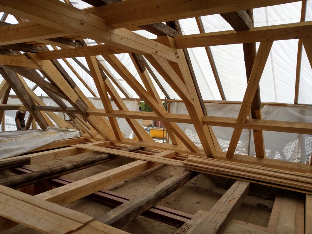 Leistungen - Schedl Zimmerei Dachdeckerei